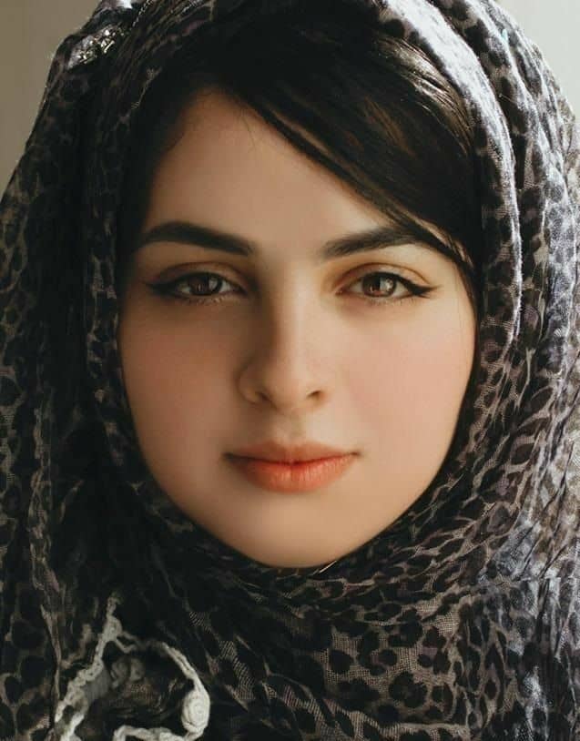 500+ Girls DP Image Profile Picture [ Stylish, Cute, Attitude]